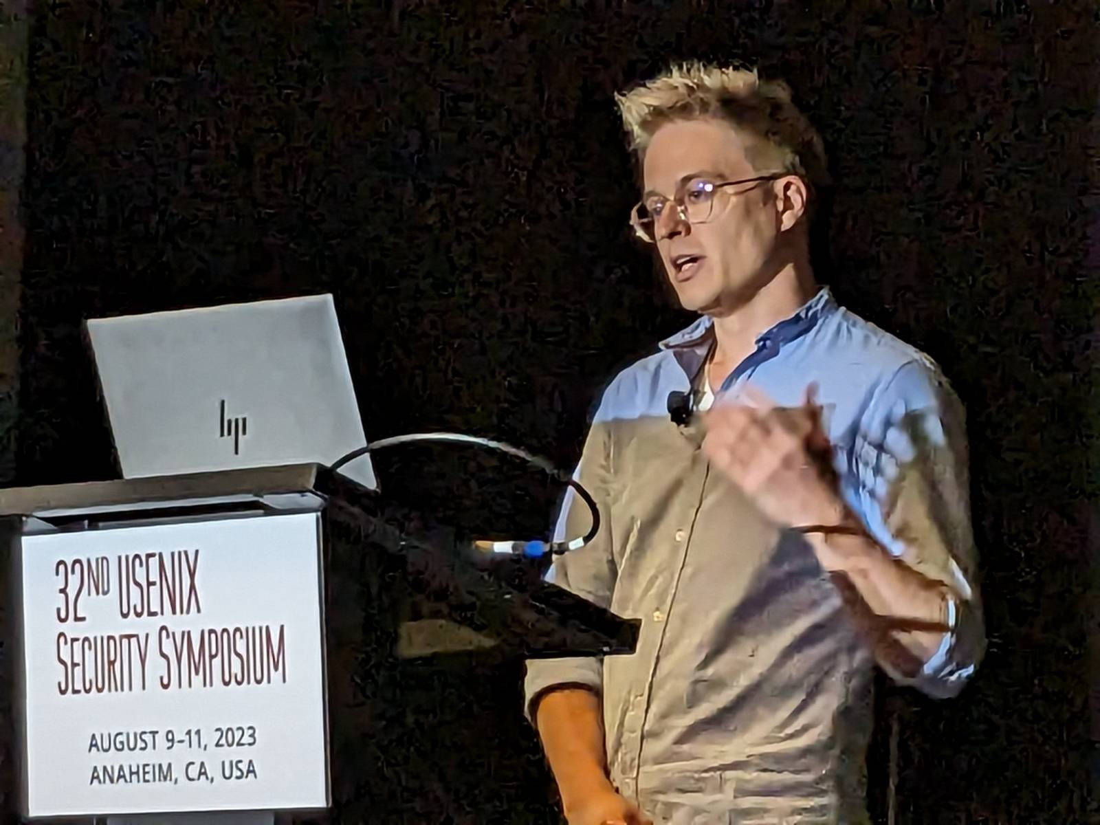 Gabriel Gegenhuber @USENIX & DEF CON – SBA Research